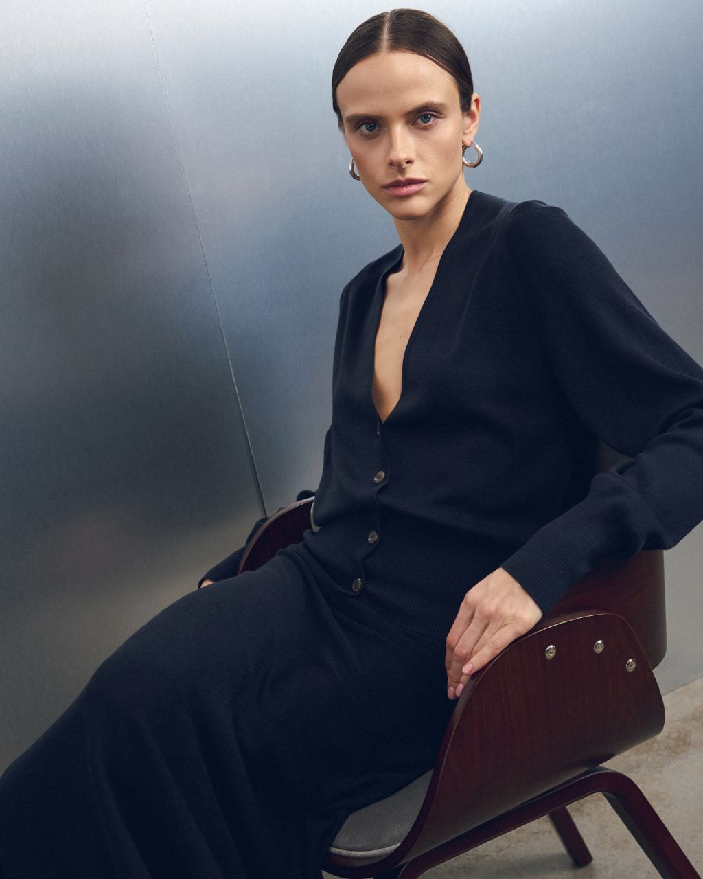 Telegram-канал "IDOL" — @idolofficial — TGStat